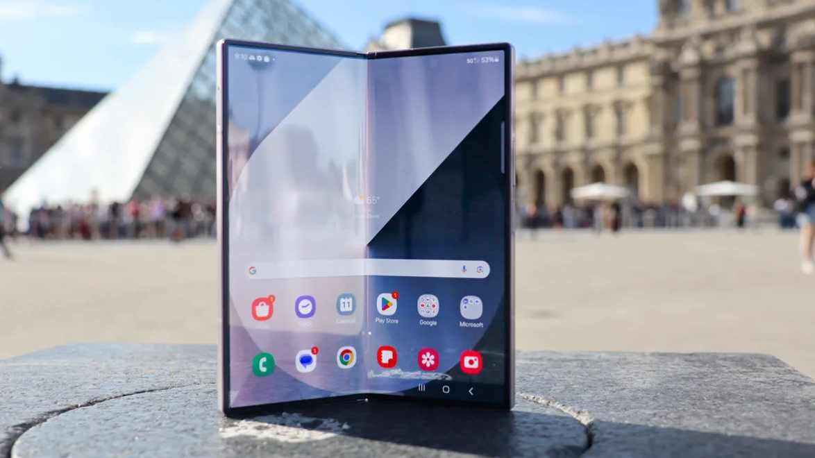Samsung Tri-Fold Phone Patent Reveals New Device Design - Tech BSB